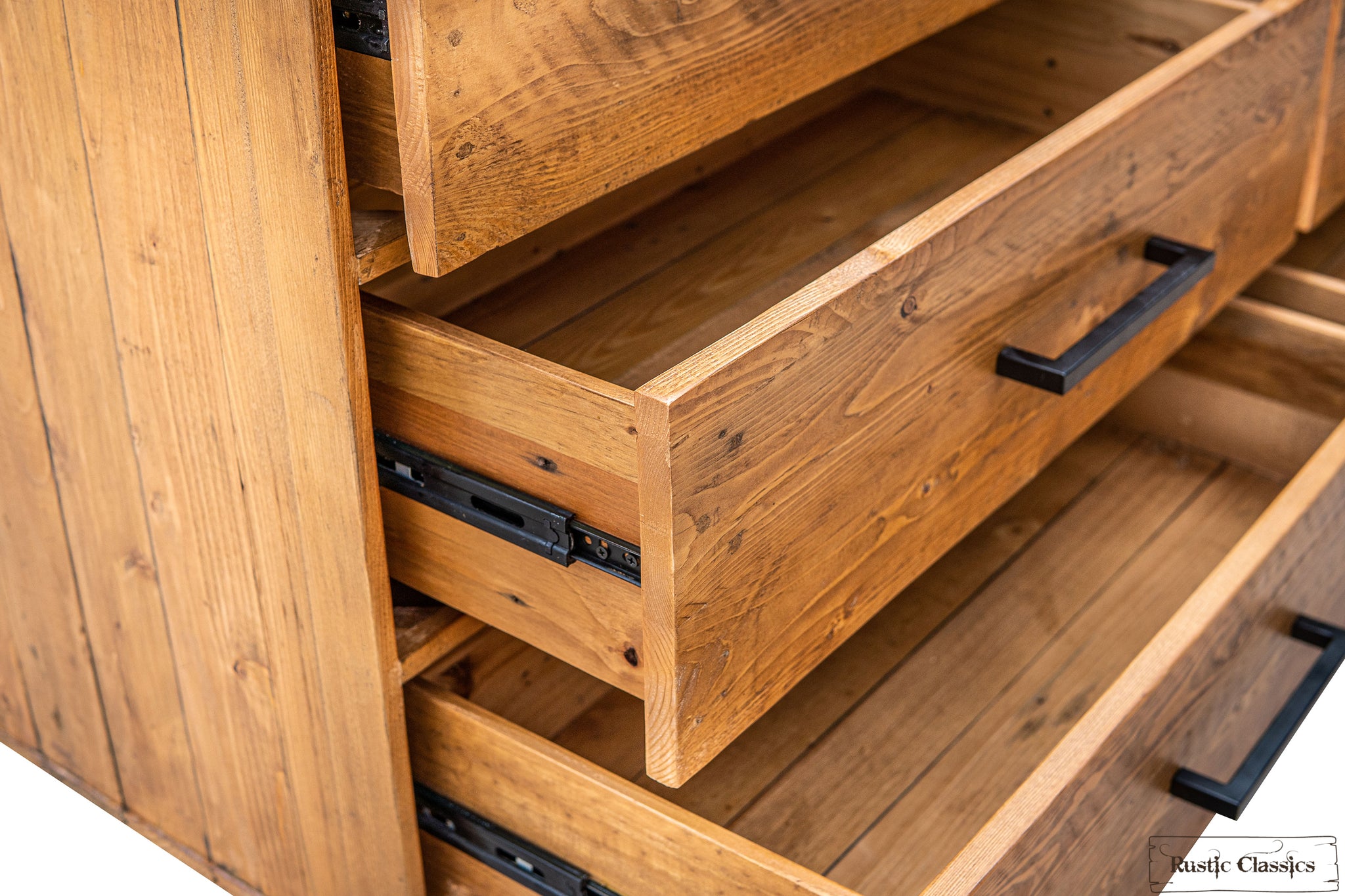 Rustic Classics Cypress Reclaimed Wood 6 Drawer Dresser in Spice